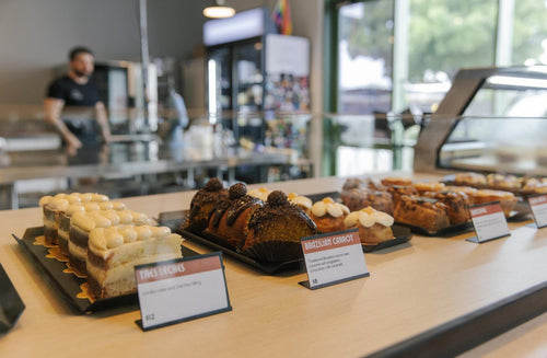 Christchurch Cake Shop / Patisserie – Dhi Ferrari Cakes